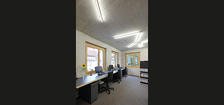 Top office lighting with LED light strip 20.3 from Luxsystem